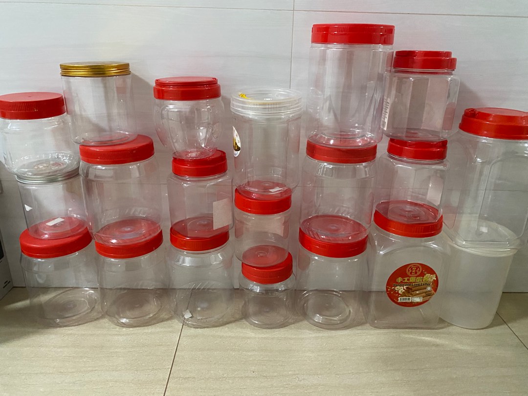 20 x Plastic containers (various sizes), Furniture & Home Living ...