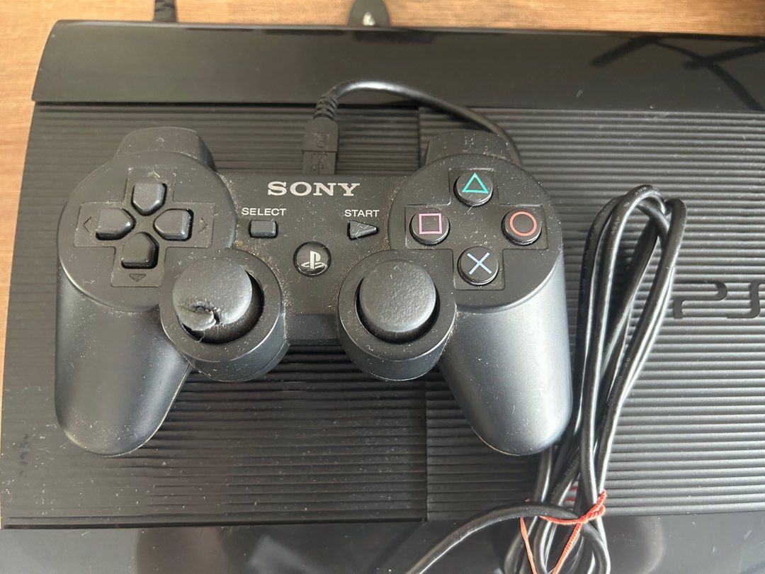 PlayStation 3 with 1 Controller and 1 Game, Video Gaming, Video Game ...