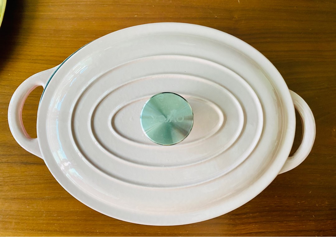 Pyrex 3L Oval Cast Iron Casserole - 27cm, Furniture & Home Living ...