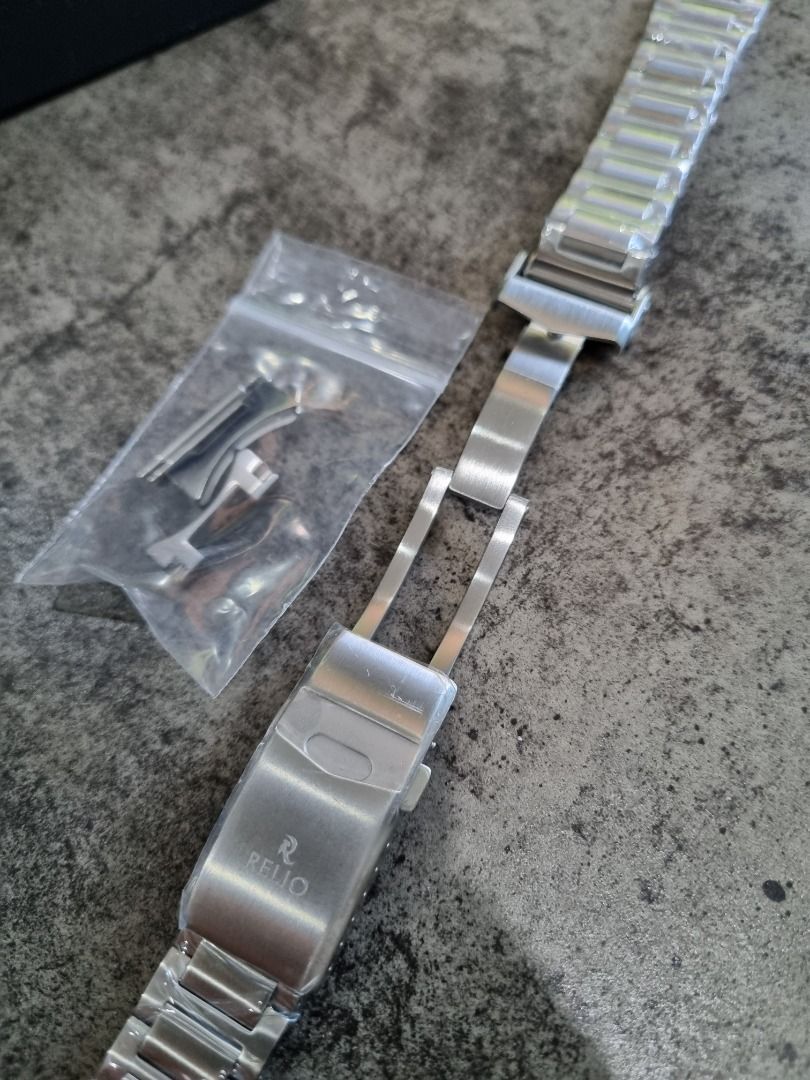 Relio Solstice Noir Auto (38mm), Luxury, Watches on Carousell