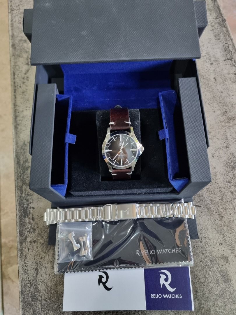 Relio Solstice Noir Auto (38mm), Luxury, Watches on Carousell