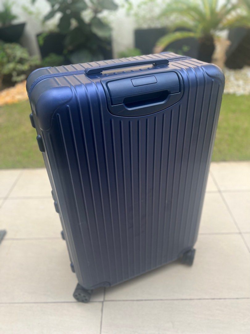 Rimowa Essential Check-In Large Matte Navy Blue, Hobbies & Toys, Travel ...