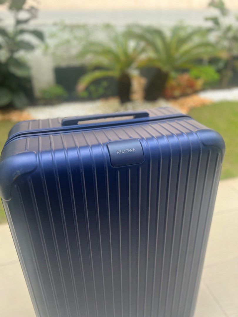 Rimowa Essential Check-In Large Matte Navy Blue, Hobbies & Toys, Travel ...