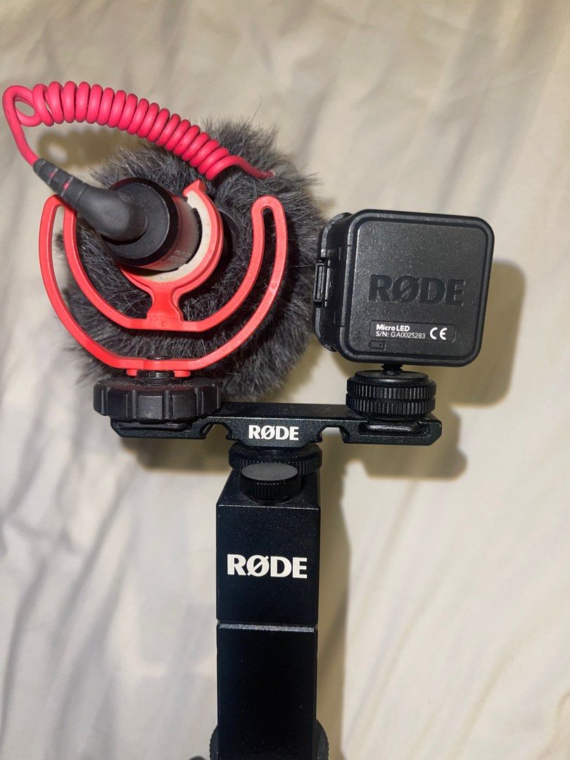 RODE Universal Vlogger Kit for Smartphones, Photography, Photography ...