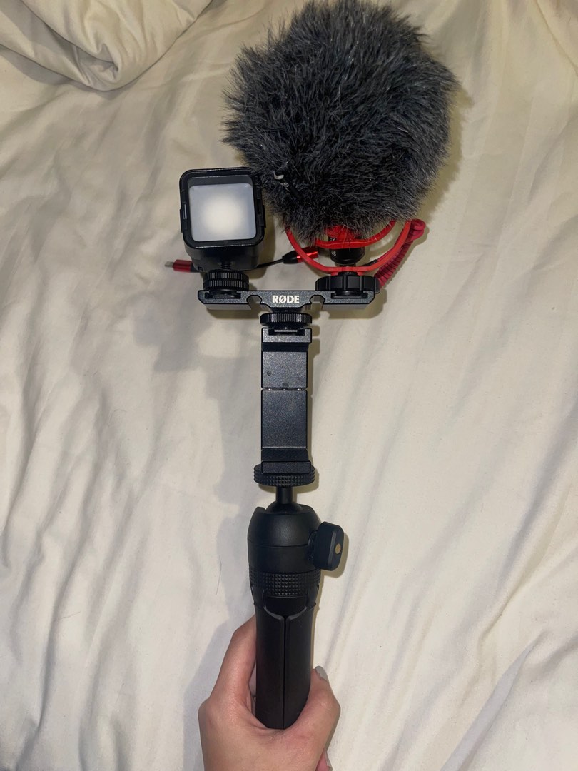 RODE Universal Vlogger Kit for Smartphones, Photography, Photography ...