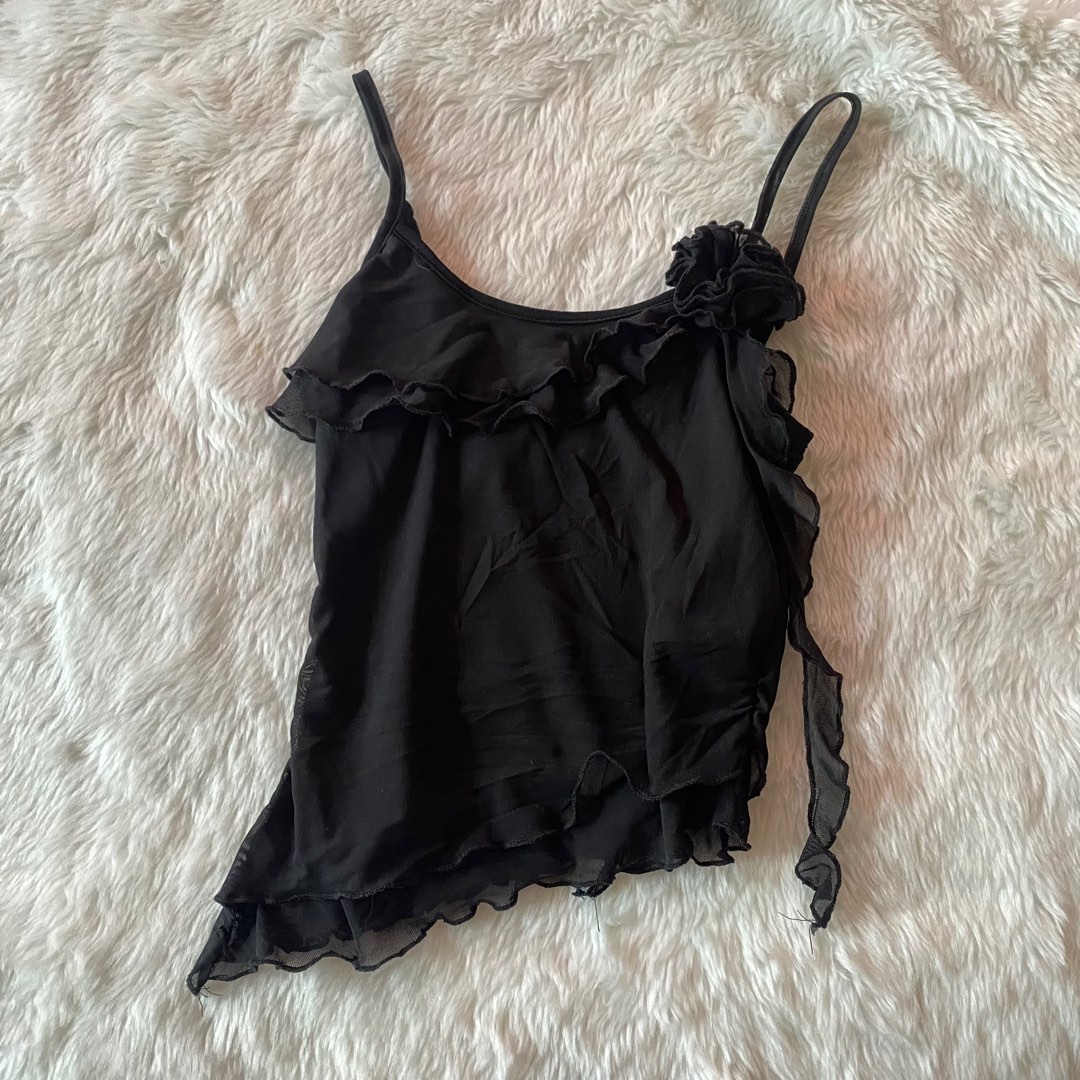 Rosette Top, Women's Fashion, Tops, Others Tops on Carousell