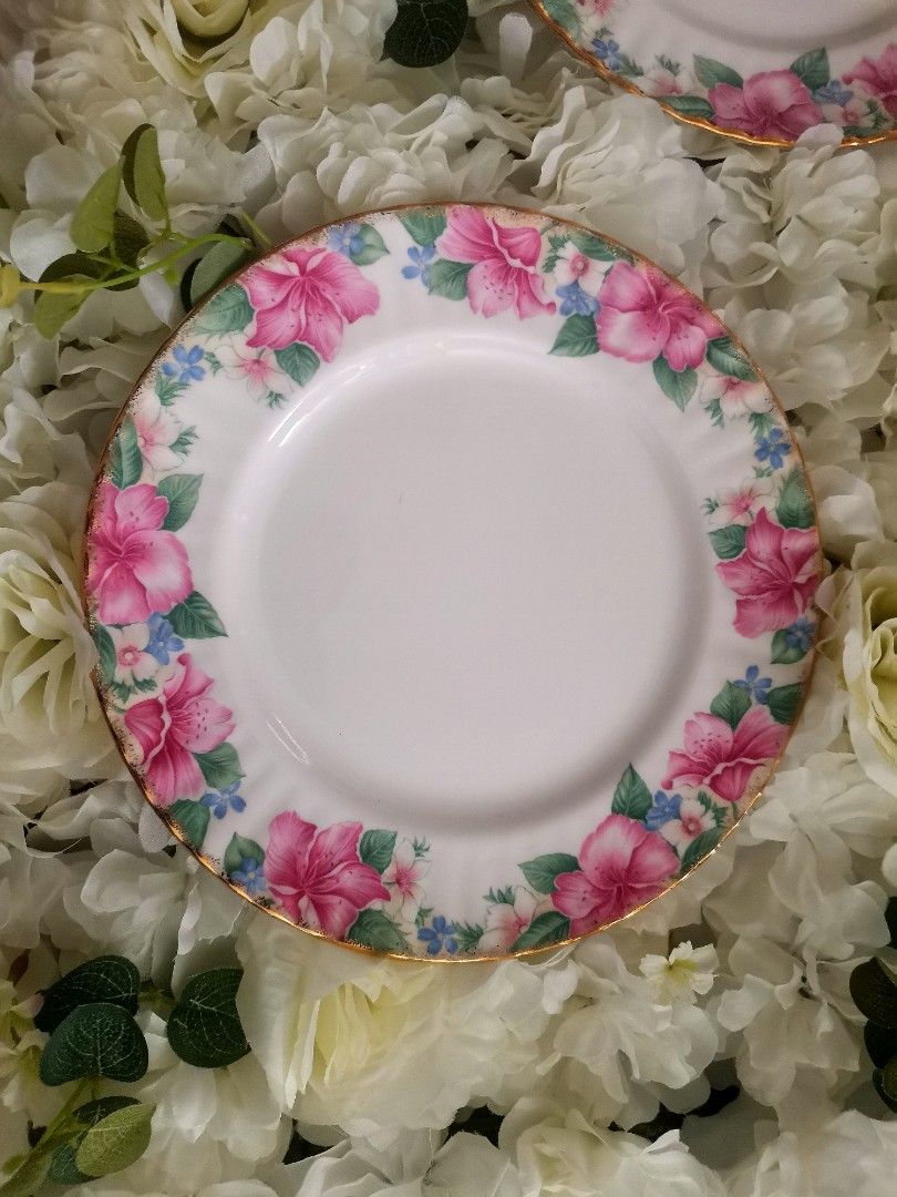 Royal Albert lydia, Furniture & Home Living, Kitchenware & Tableware ...