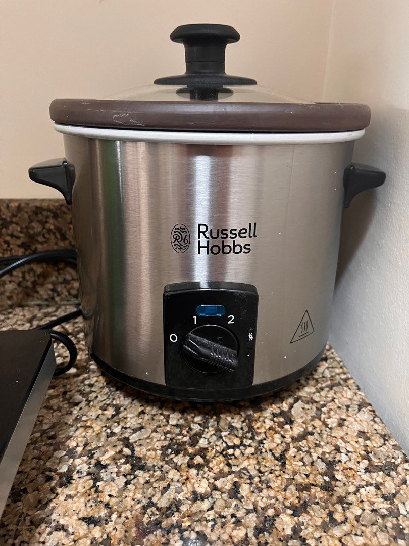 Russell Hobbs slow cooker, Furniture & Home Living, Kitchenware ...