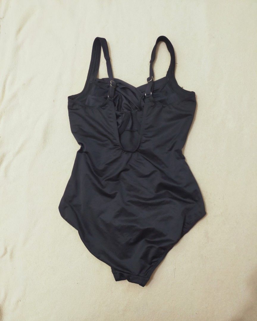 (S) MIRACLESUIT TUMMY CONTROL UNDERWIRED ONE PIECE SWIMSUIT, Women's ...