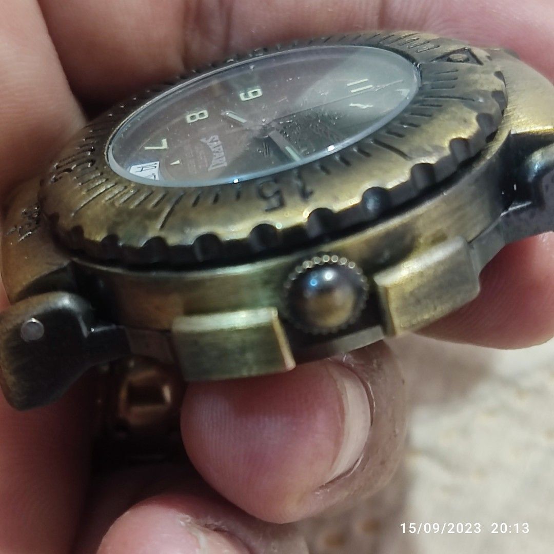 Safari Navy Seals Quartz with Compass, Men's Fashion, Watches ...