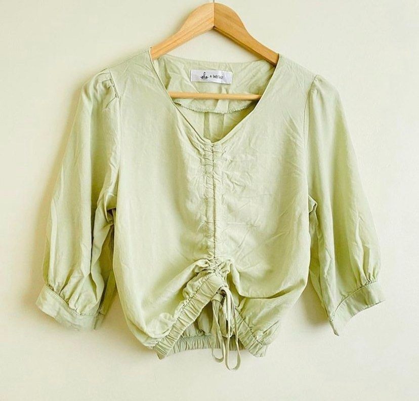 Sage Green Puffed Sleeves Top, Women's Fashion, Tops, Blouses on Carousell