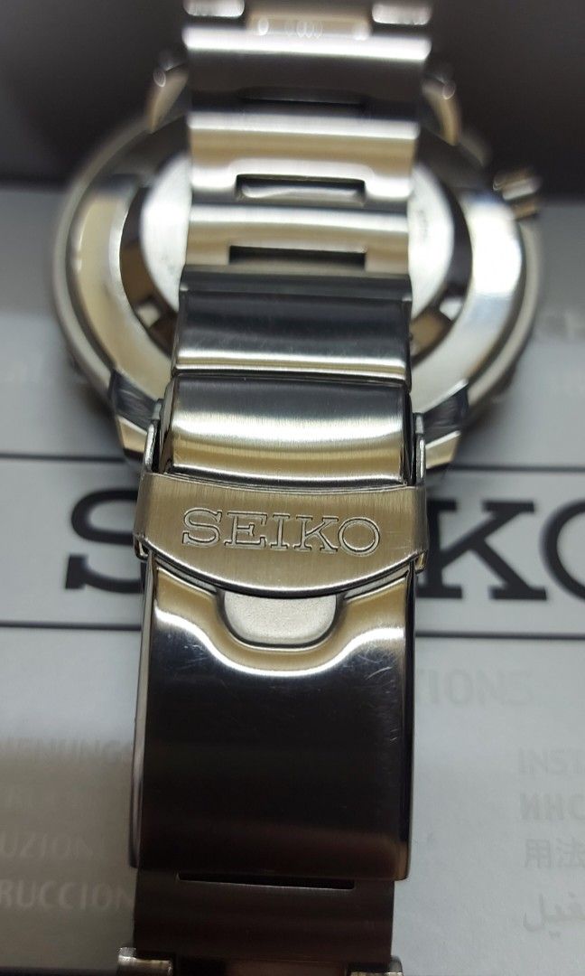 Seiko Baby Tuna, Men's Fashion, Watches & Accessories, Watches on Carousell