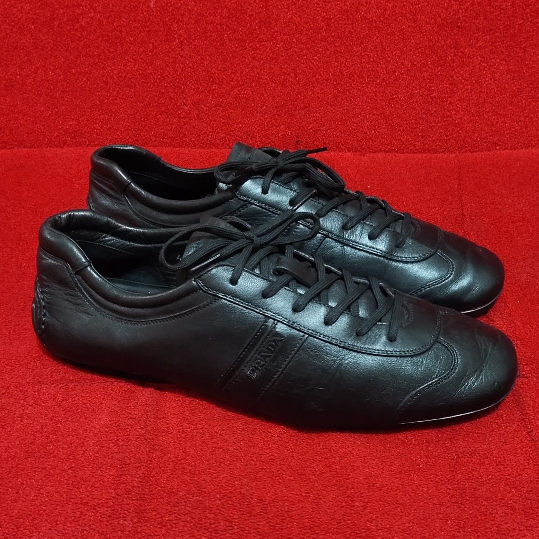 Sepatu prada authentic, Fesyen Pria, Sepatu , Sneakers di Carousell