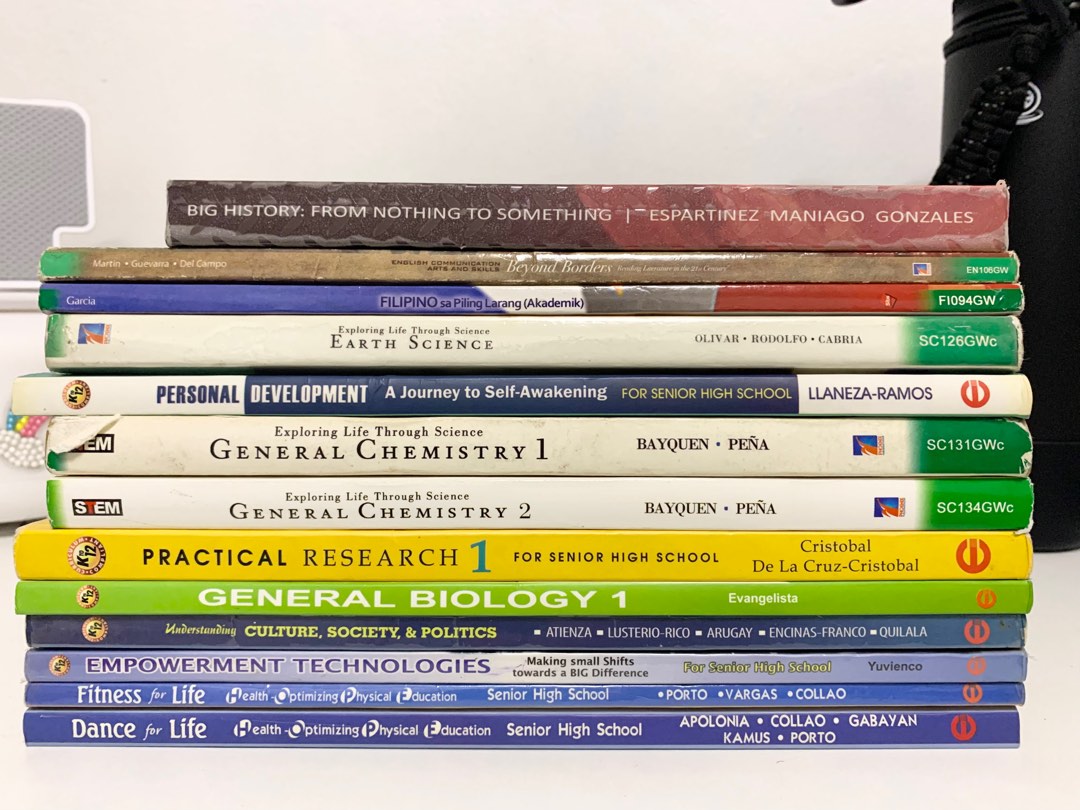 SHS STEM BOOKS, Hobbies & Toys, Books & Magazines, Textbooks on Carousell