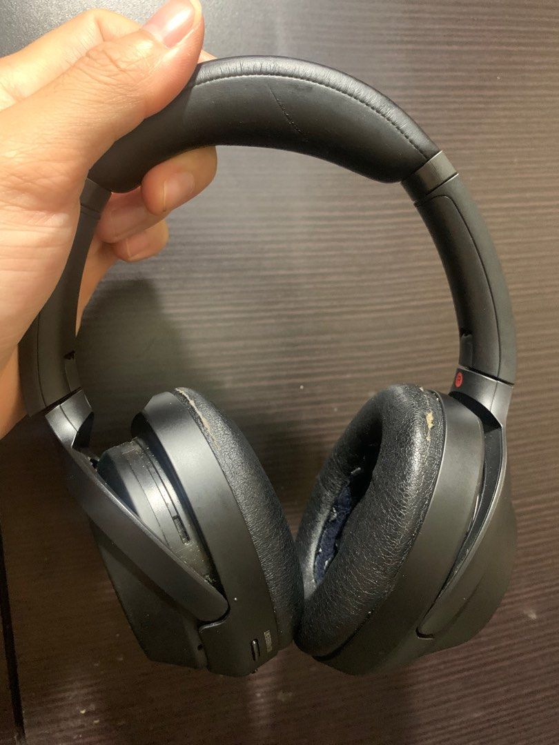 Sony WH-1000 XM3, Audio, Headphones & Headsets on Carousell