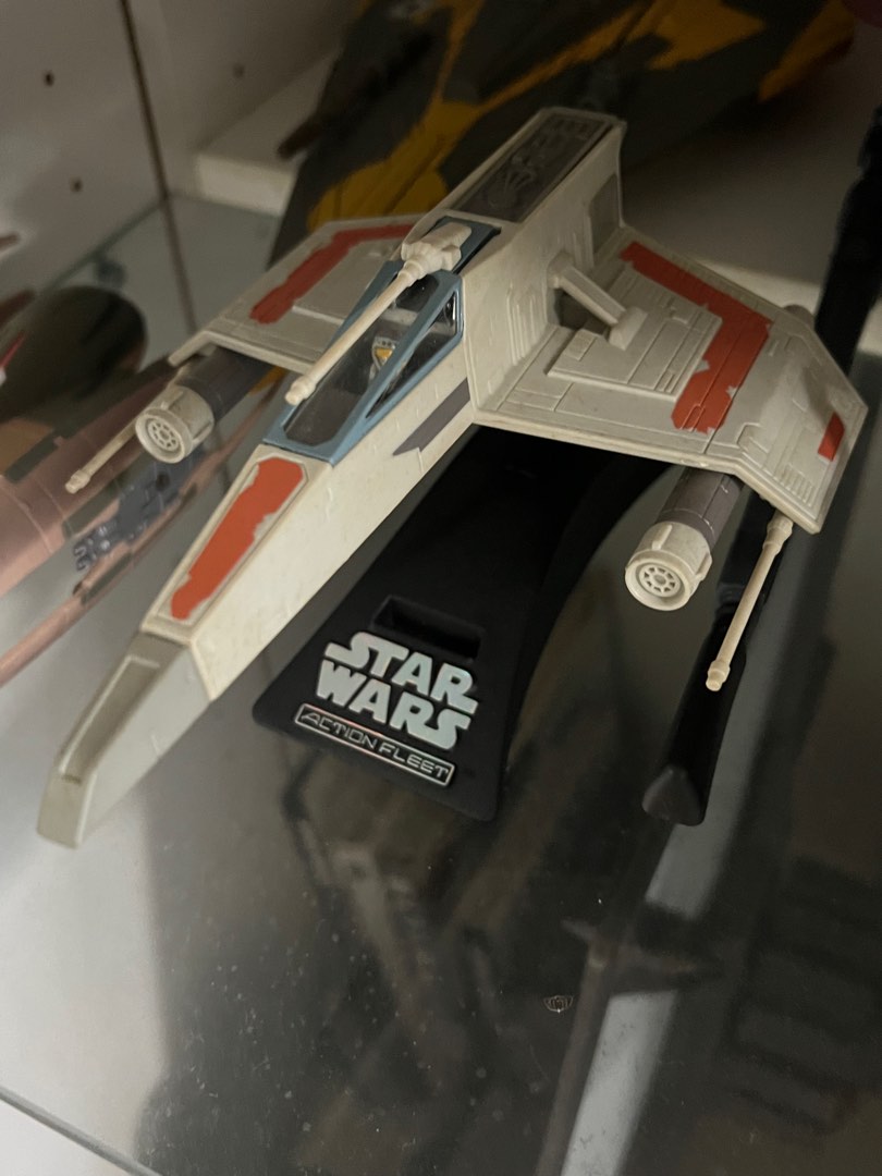 Star Wars Action Fleet (E-Wing, Imperial Landing Shuttle, Tie Defender ...
