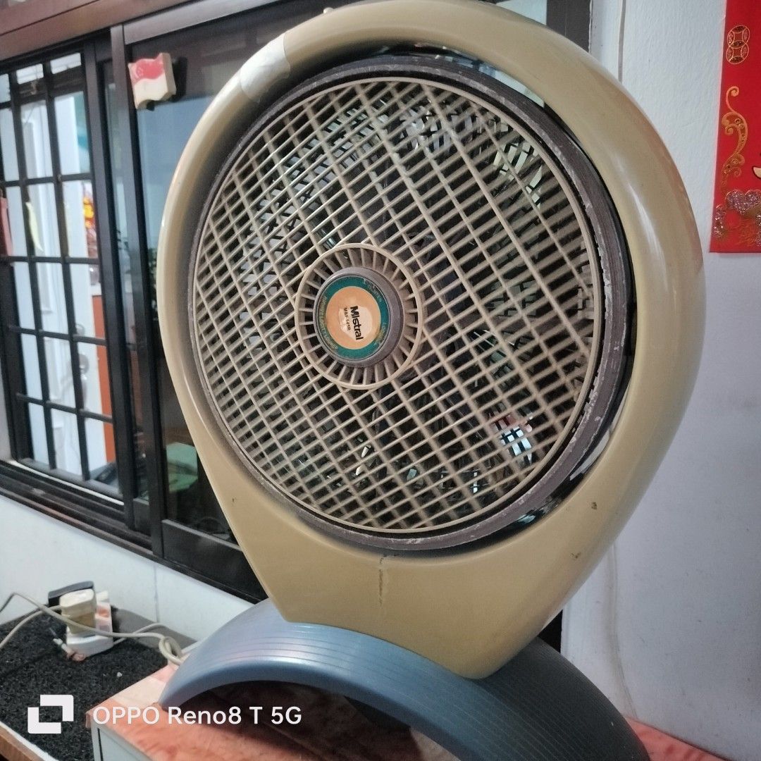 Mistral Electric box Fan, Furniture & Home Living, Lighting & Fans ...