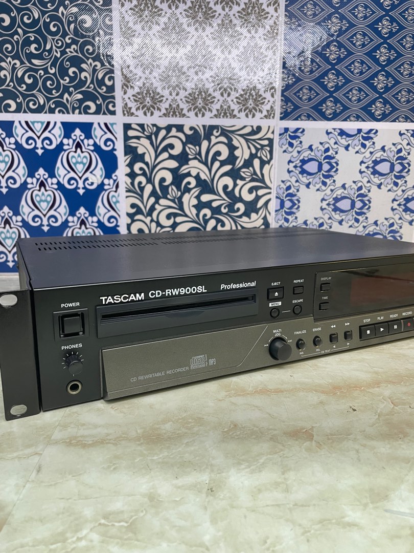 TASCAM CD-RW900SL CD Rewritable Recorder / Player, TV & Home Appliances ...