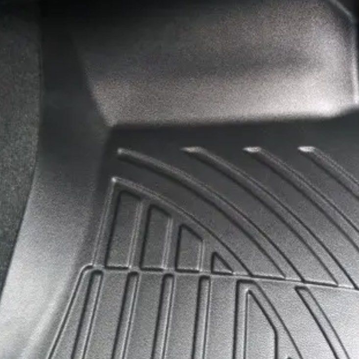 Toyota Fortuner 2016-2022 Deep Dish Matting, BNew, Car Parts ...