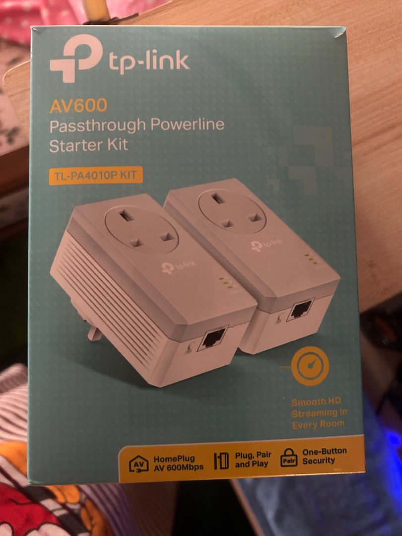 TP-Link Passthrough Powerline Starter Kit for BTO houses, Computers ...