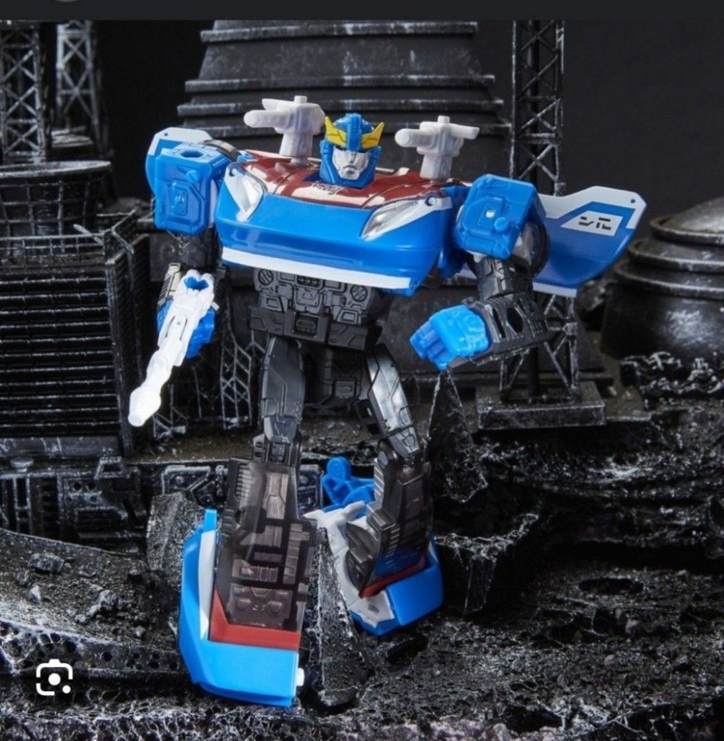 Transformers takara Generations select smokescreen, Hobbies & Toys, Toys & Games on Carousell