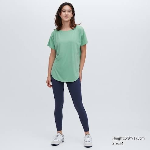 UNIQLO AIRISM active top, Women's Fashion, Activewear on Carousell