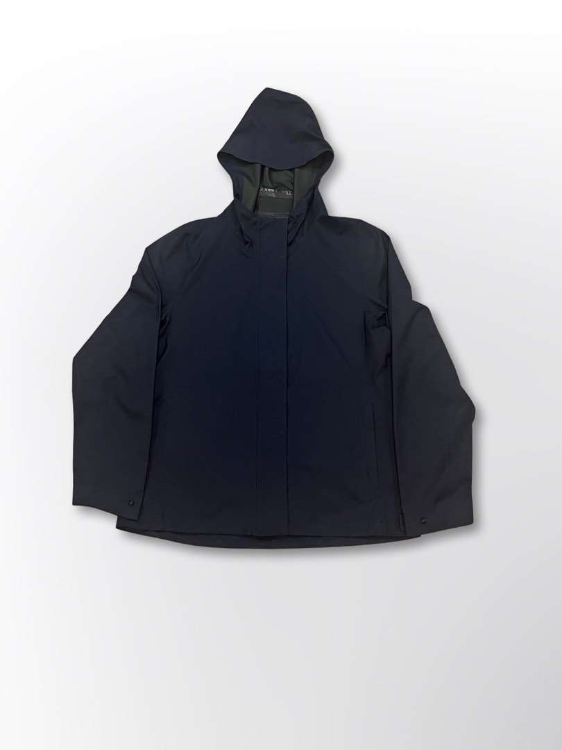 Uniqlo BlockTech Parka (Navy Blue), Men's Fashion, Activewear on Carousell