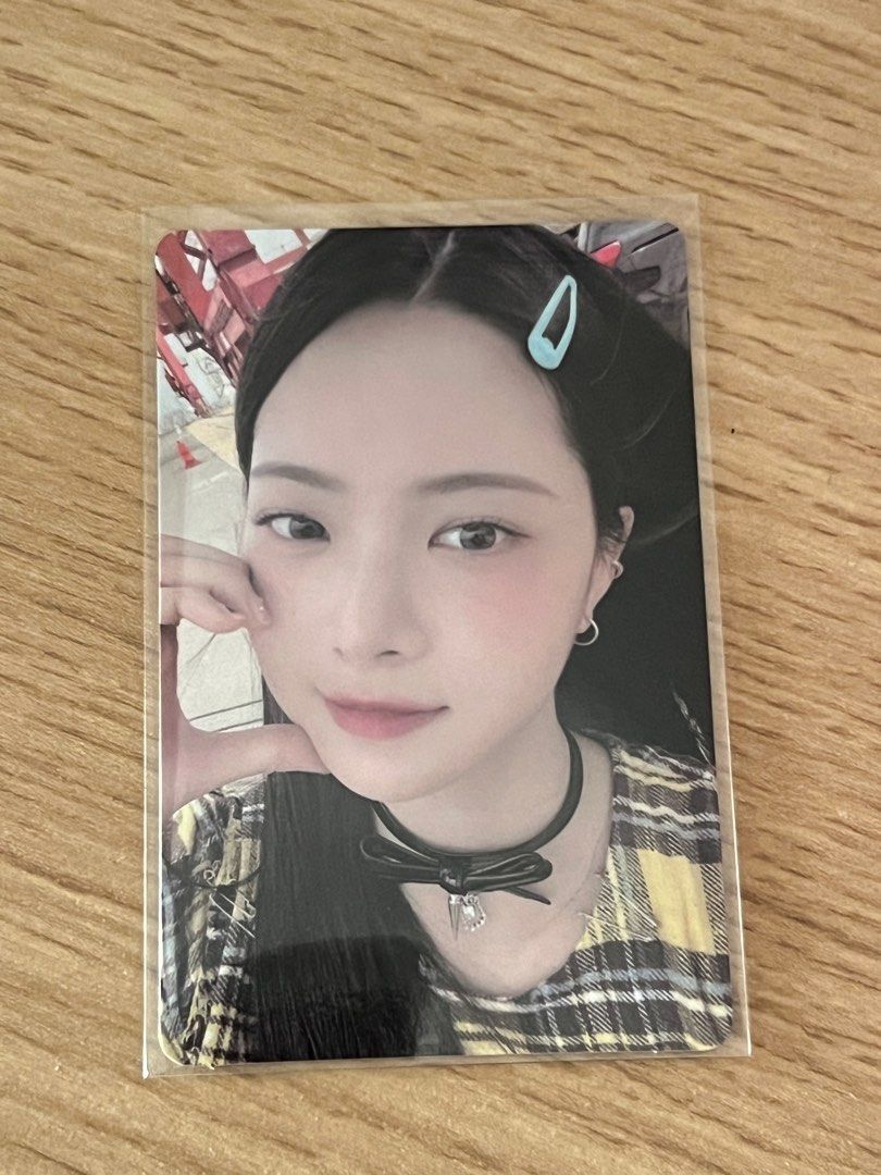 [WTS] Lesserafim antifragile pc compact ver yunjin sakura eunchae ...