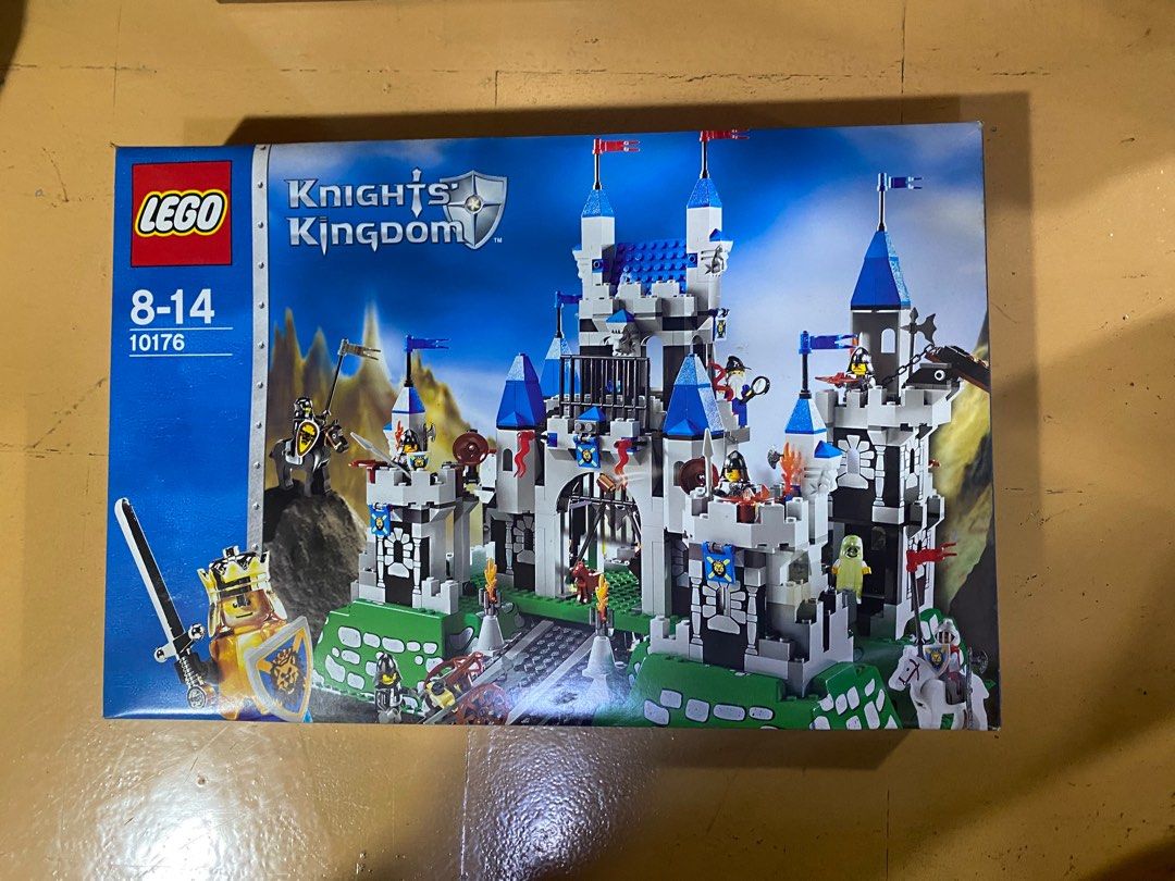中古 Lego castle 10176 knight kingdom, 興趣及遊戲, 玩具 & 遊戲類 - Carousell