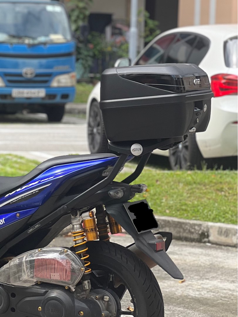 Aerox Givi box and rack, Motorcycles, Motorcycle Accessories on Carousell