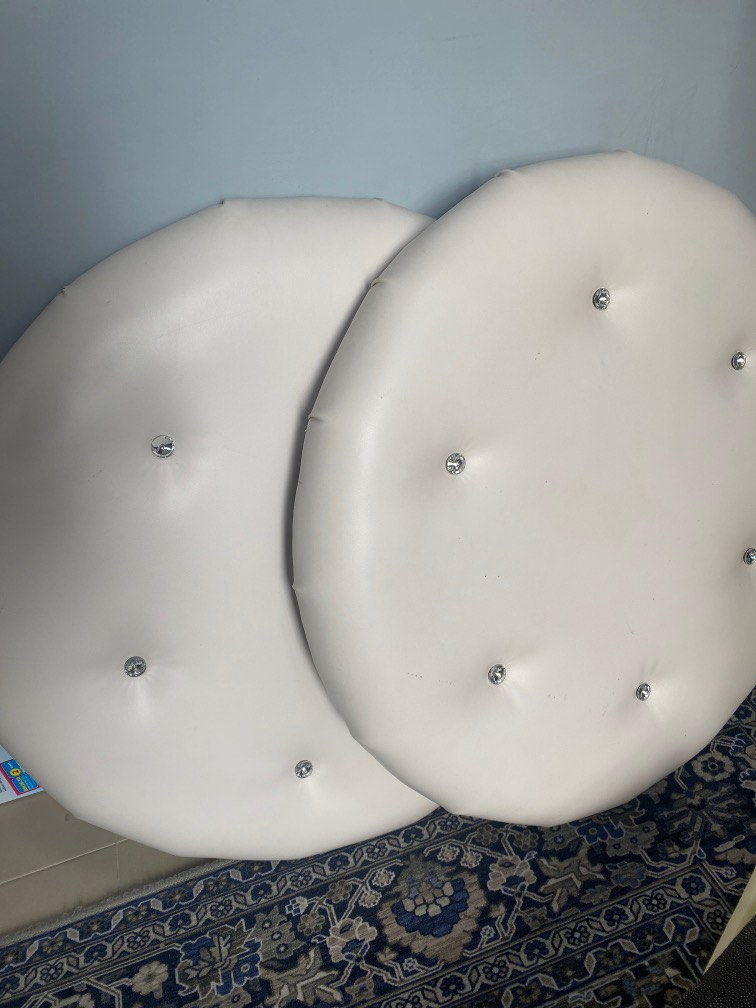 Alas nikah for sale, Furniture & Home Living, Home Decor, Cushions ...