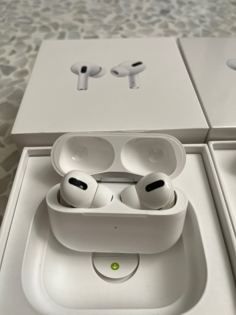 Apple Airpods Pro gen 1 earbuds and cable ONLY, Audio, Earphones on ...