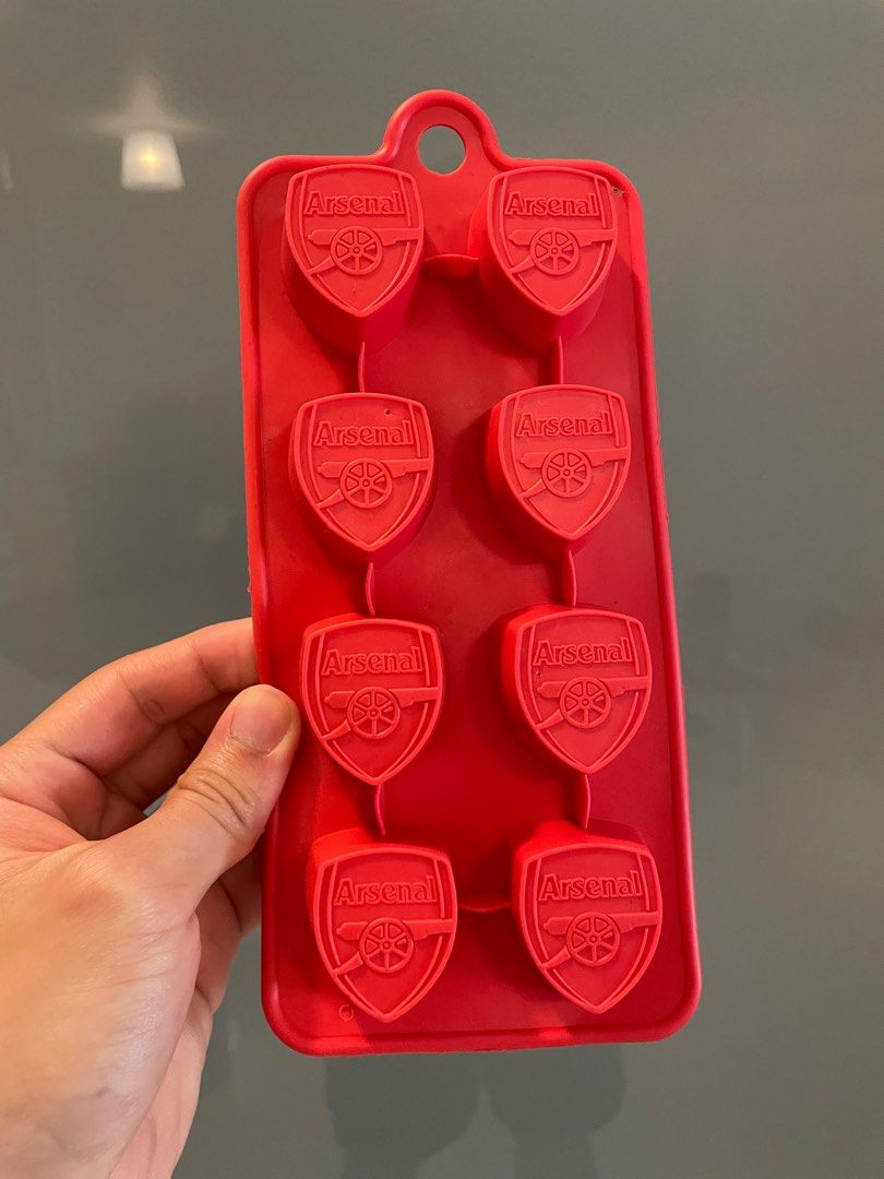 Arsenal Ice Cube Tray, Furniture & Home Living, Kitchenware & Tableware ...