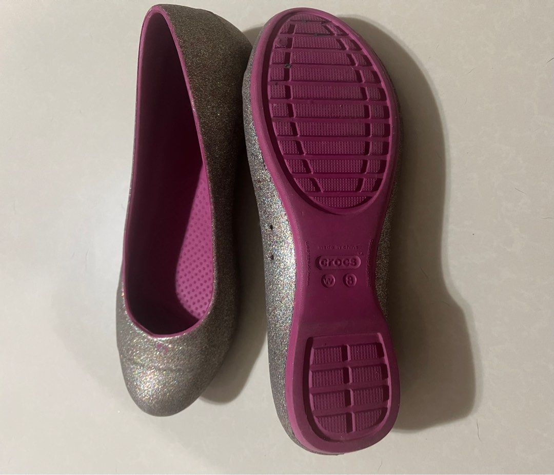 Authentic Crocs flats, Women's Fashion, Footwear, Flats & Sandals on Carousell