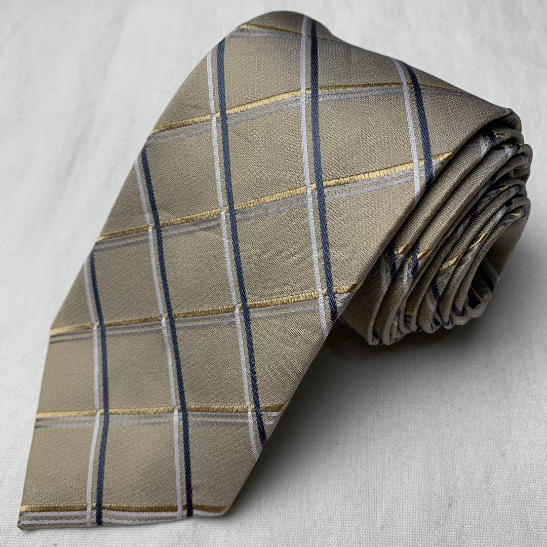 Beige Plaid Classic Essential Necktie, Men's Fashion, Watches ...