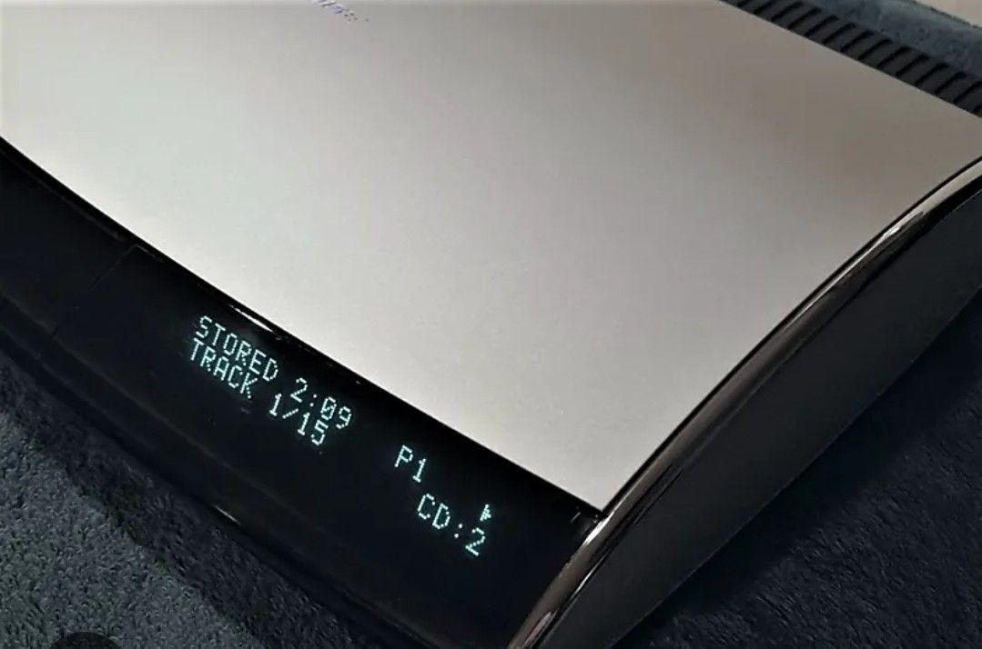 Bose Lifestyle AV48 Media Centre comes with remote control, Audio ...