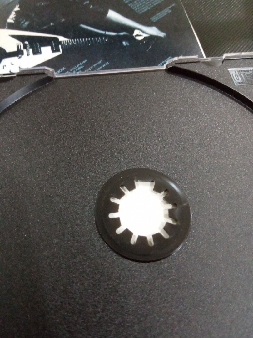 CD MSG - The Michael Schenker Group (wrong CD), Hobbies & Toys, Music ...