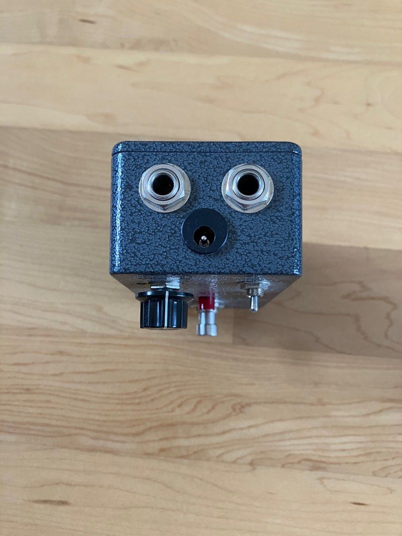 Chase Tone Secret Preamp Pedal, Hobbies & Toys, Music & Media, Music ...