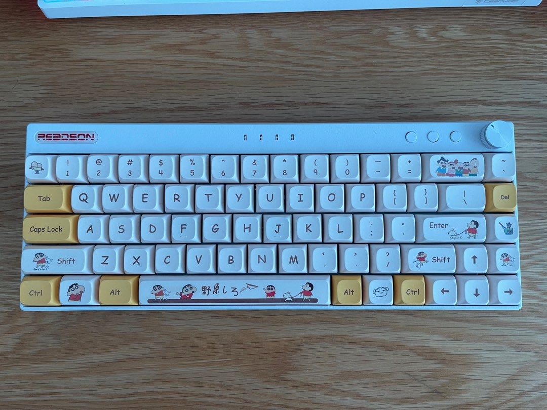Custom mod brown switch mechanical keyboard with shinchan keycaps ...