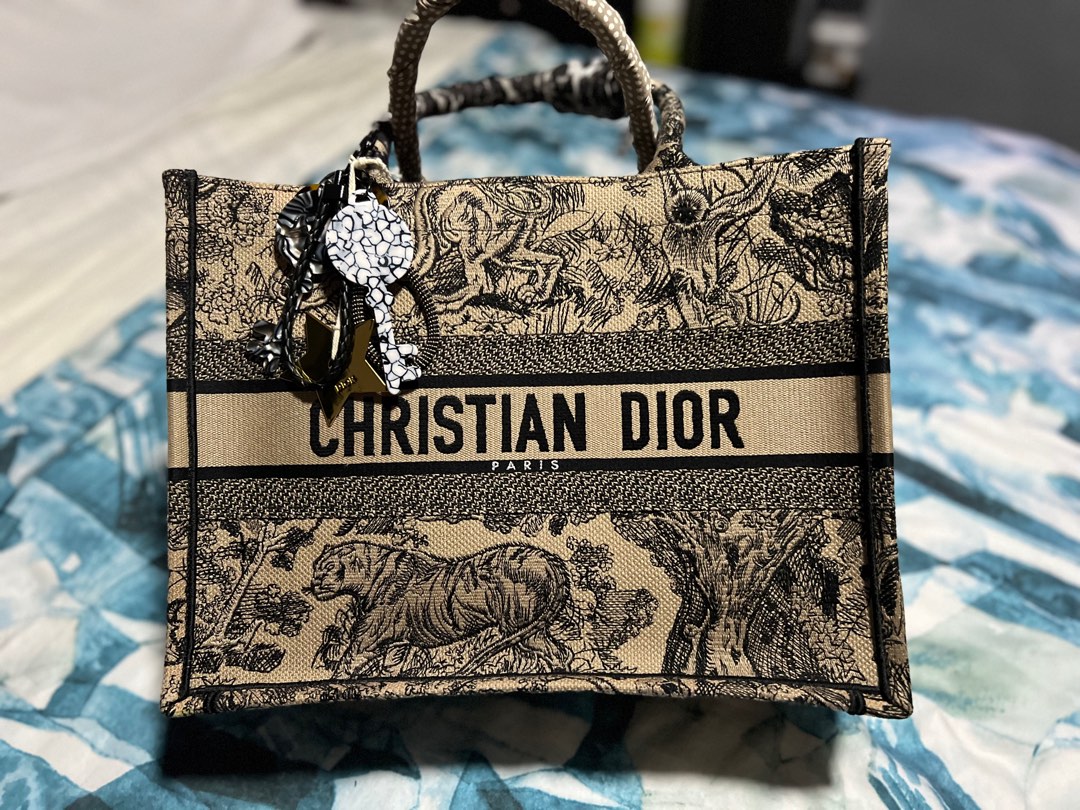 Dior book tote, Women's Fashion, Bags & Wallets, Tote Bags on Carousell