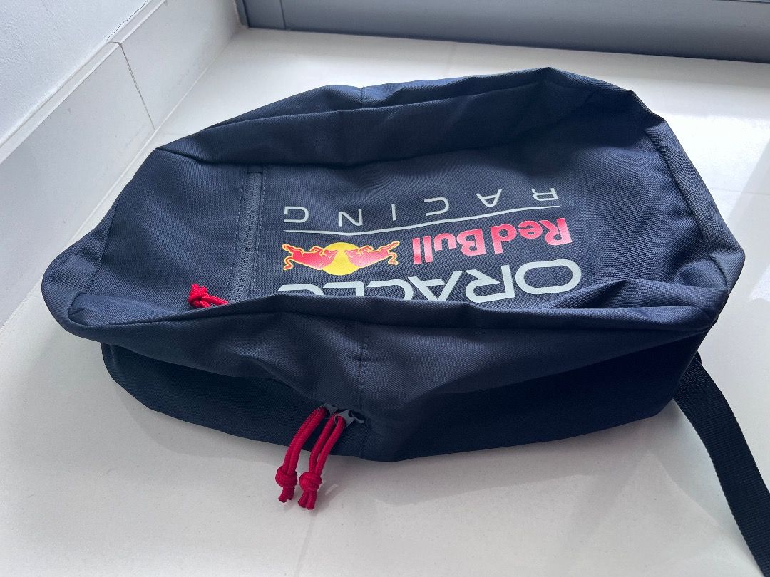 F1 Oracle Red Bull Racing Official backpack, Men's Fashion, Bags ...