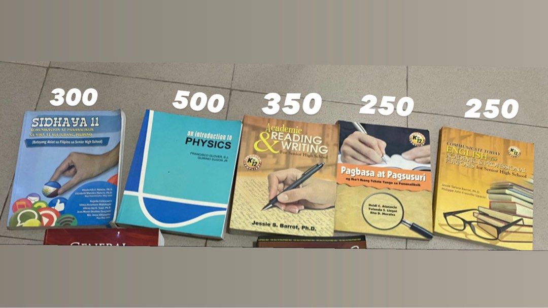 Grade 11 books, Hobbies & Toys, Books & Magazines, Textbooks on Carousell