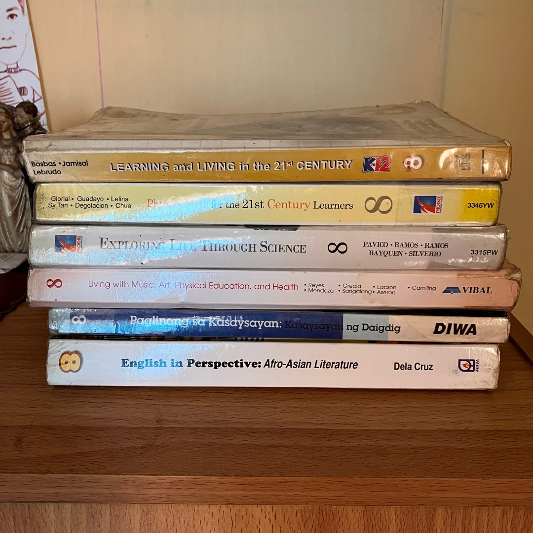 GRADE 8 TEXTBOOKS K-12 CURRICULUM, Hobbies & Toys, Books & Magazines, Textbooks on Carousell