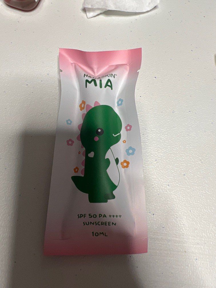 Hanaskin sun screen, Beauty & Personal Care, Face, Makeup on Carousell