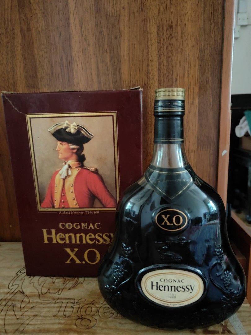 Hennessy XO 1 LITER, Food & Drinks, Alcoholic Beverages on Carousell