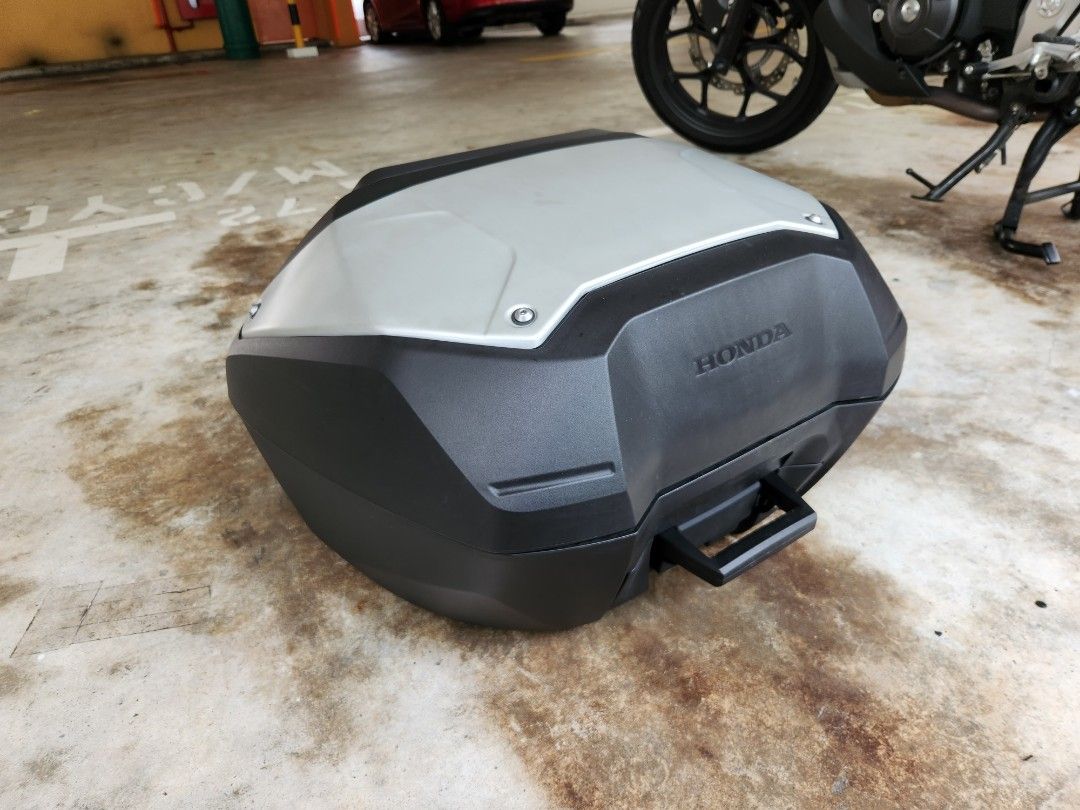 Honda NC750X Original OEM Top Box 50L, Motorcycles, Motorcycle ...