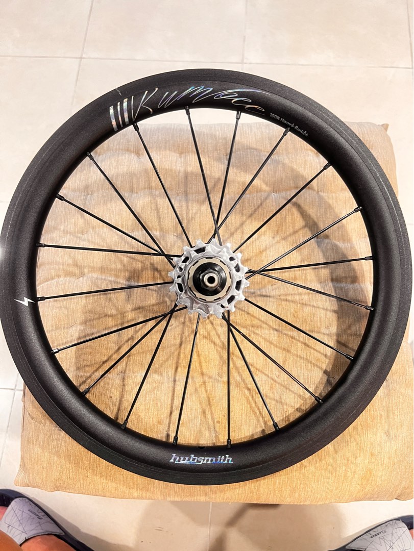 Hubsmith Bumbee A349 Black Edition Wheelset, Sports Equipment, Bicycles ...