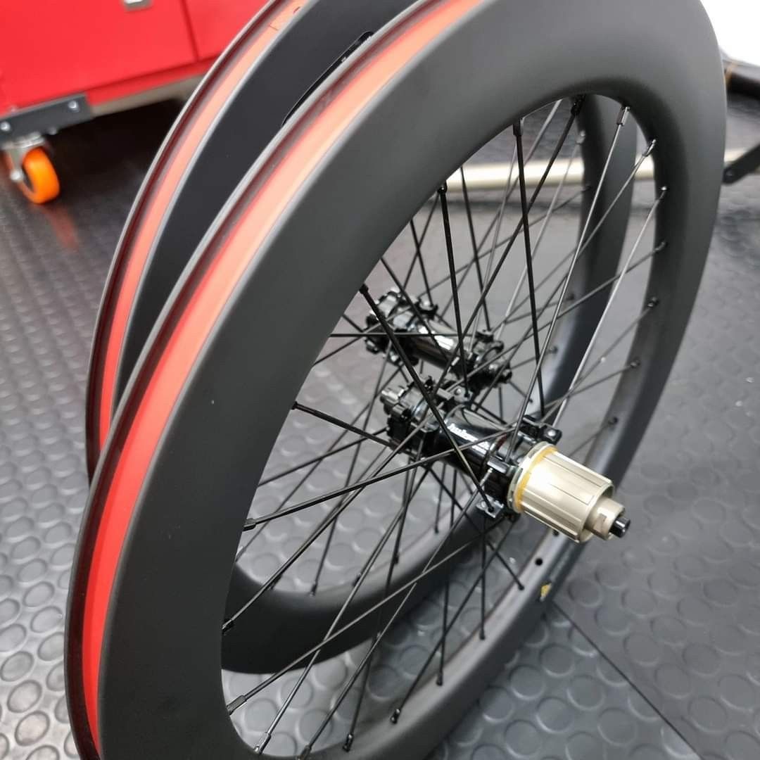 Hubsmith Ceramic 451 Carbon Wheelset, Sports Equipment, Bicycles ...