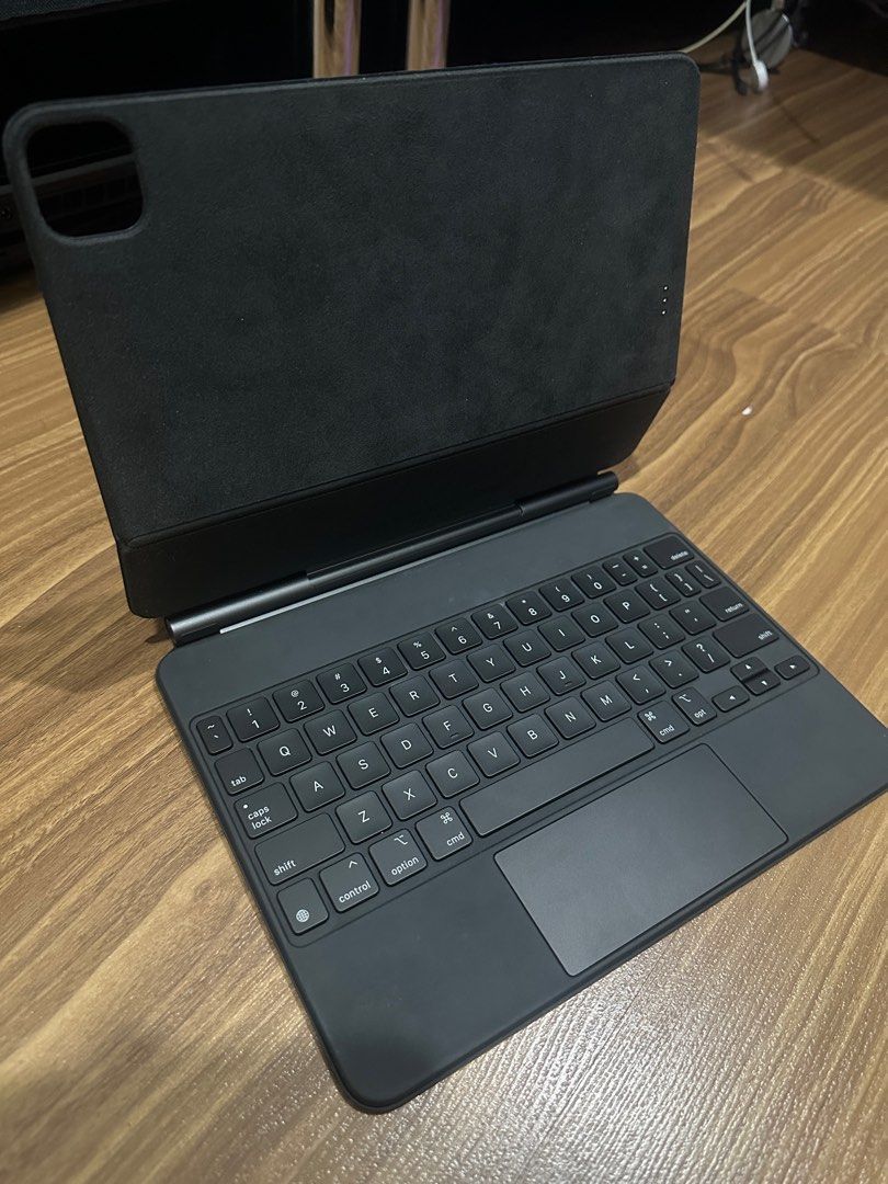 iPad Magic Keyboard 11 Inch, Computers & Tech, Parts & Accessories ...