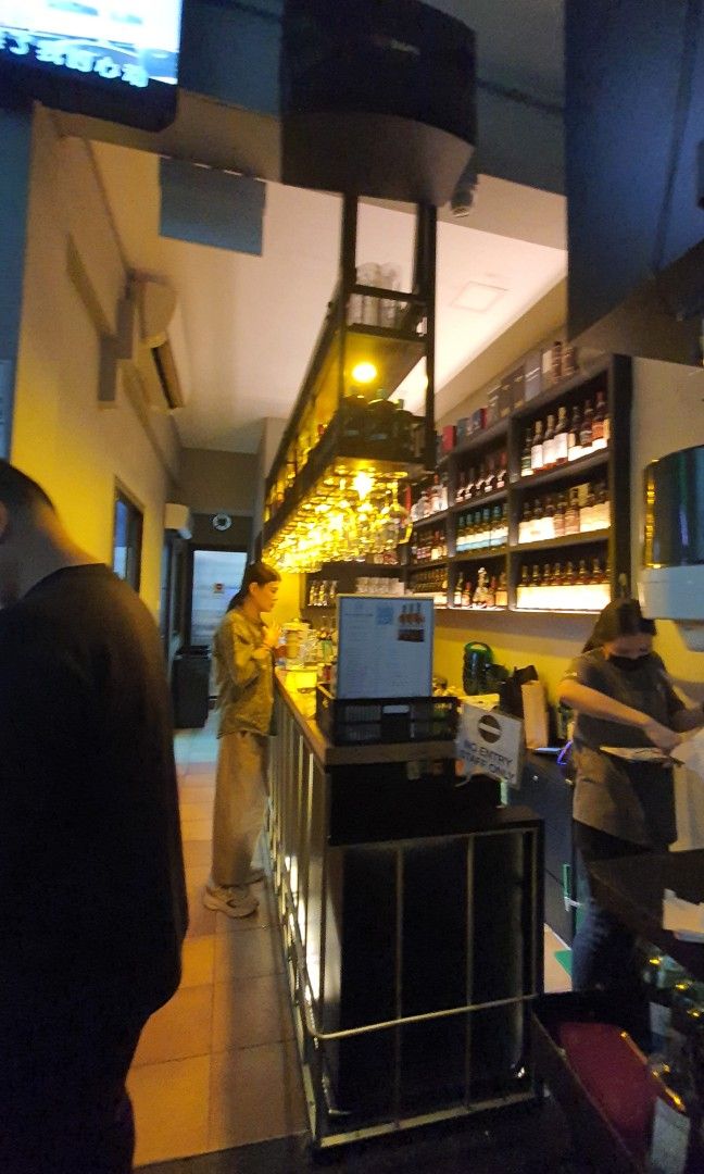 Karaoke Bar With 8 PA License For Takeover Near Bugis, Property, Others ...